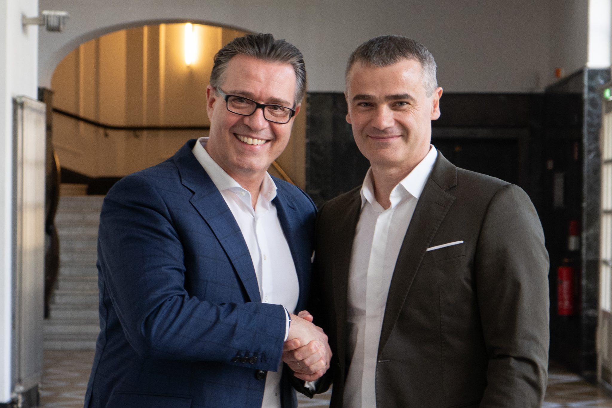 Management-Wechsel: Axians Deutschland richtet Struktur und Management ...